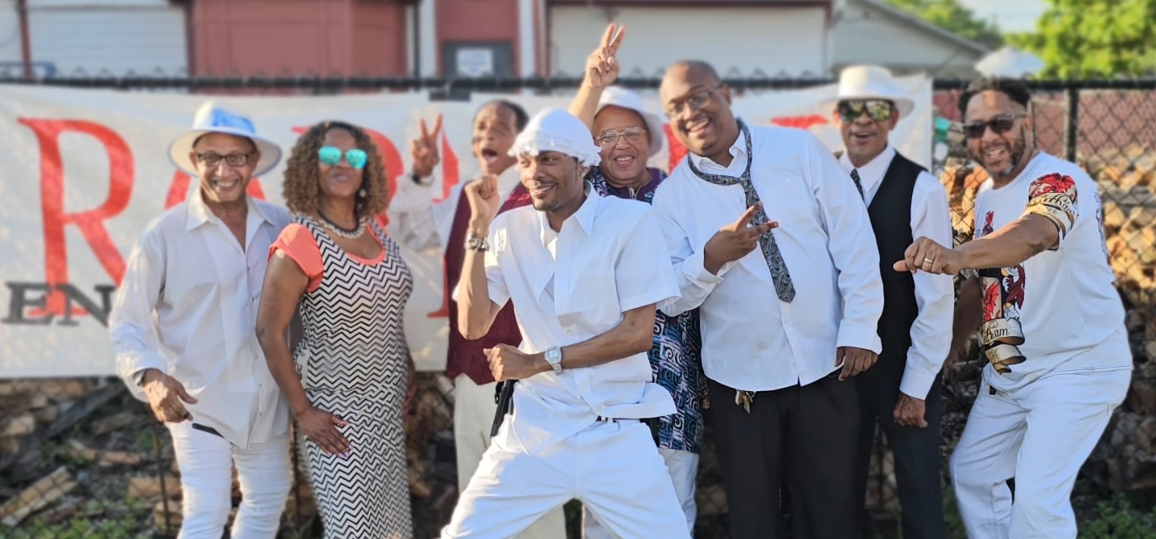 GoFundMe https://spot/by94ksc thanks – ENRAPTURE